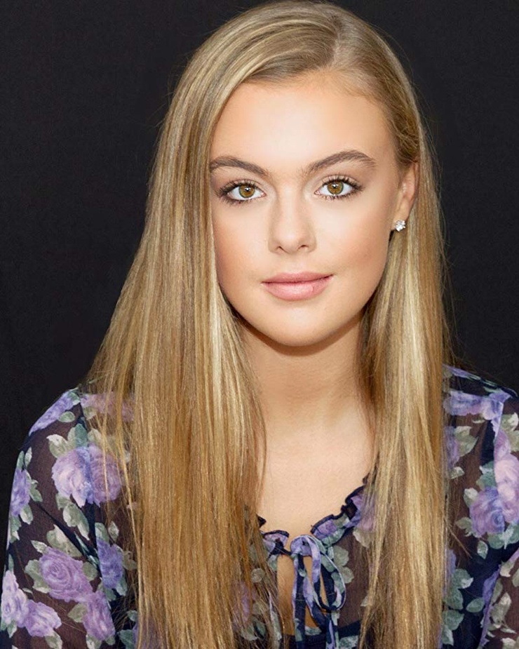 Picture of Isabella Alexander