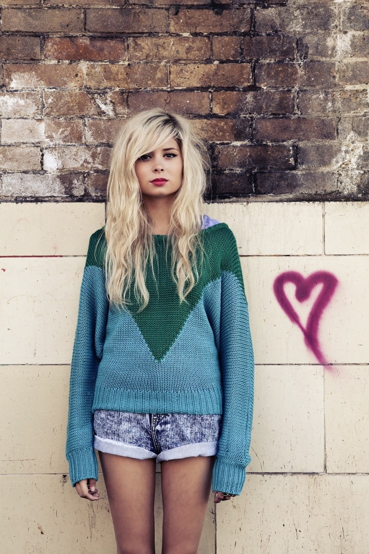 Picture of Nina Nesbitt