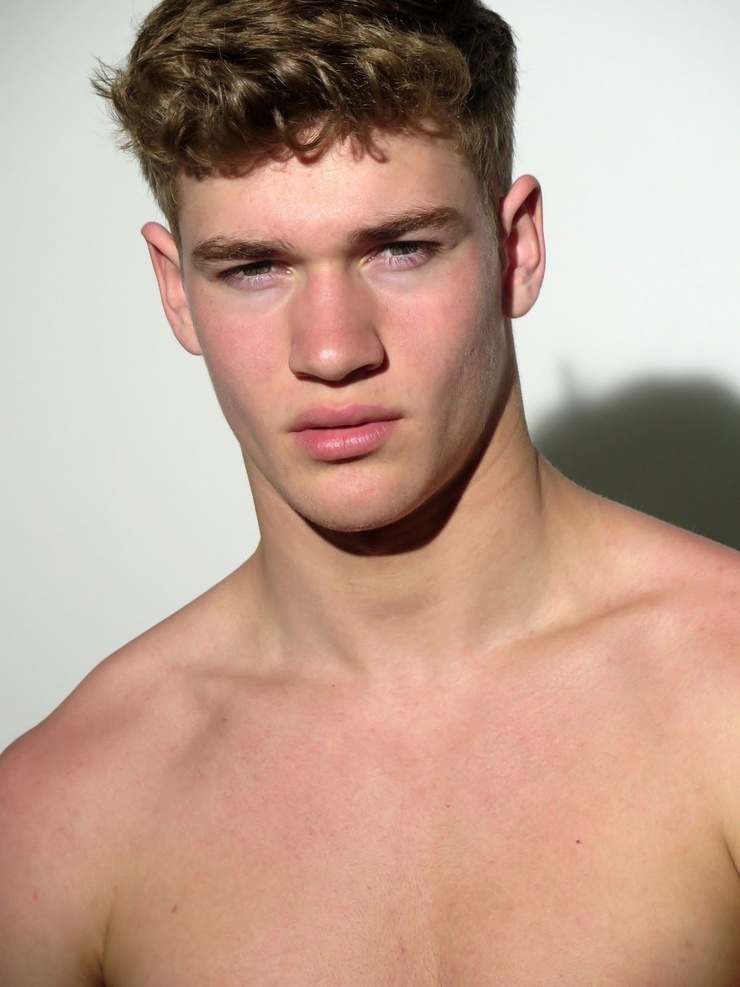 Matty Carrington image