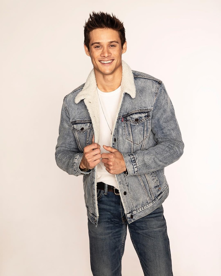 Picture of Timothy Granaderos