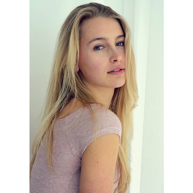 Picture of Lilly Lueesse