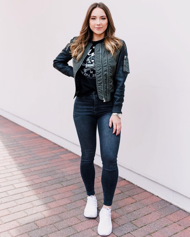 Picture of Hailie Scott