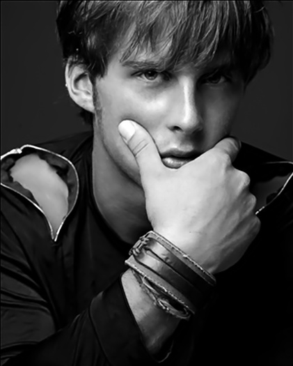 Picture of Eric Bivoino