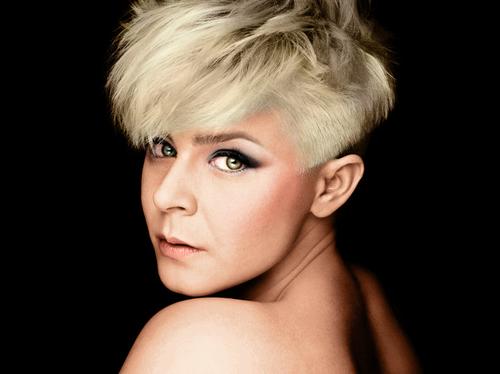 Picture of Robyn