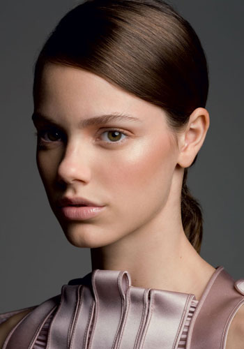 Image of Laura Neiva