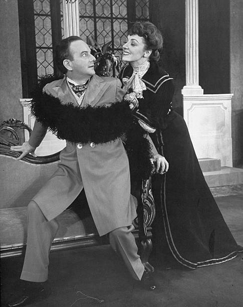 Maurice Evans, Frances Rowe