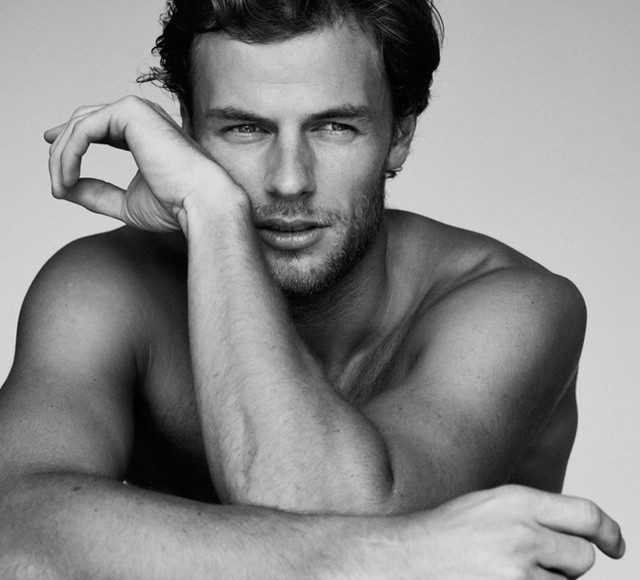 Picture of Casey Levens