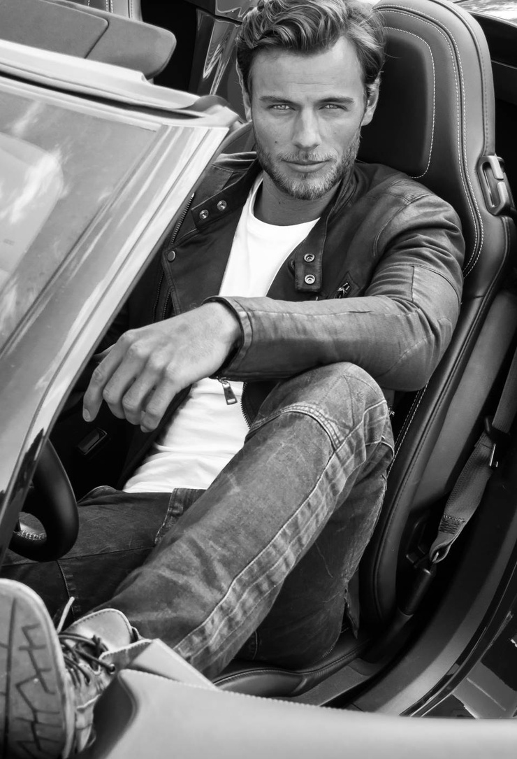 Picture of Casey Levens