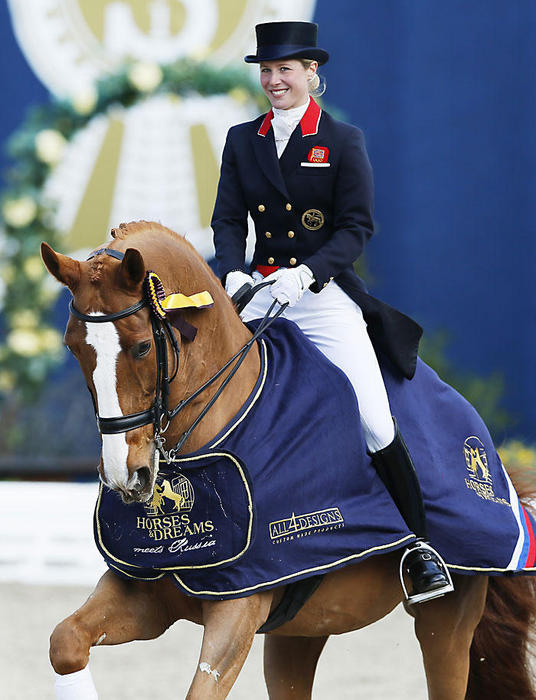 Image of Laura Tomlinson