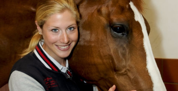 Picture of Laura Tomlinson