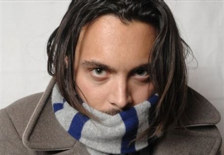 Picture of Jack Huston