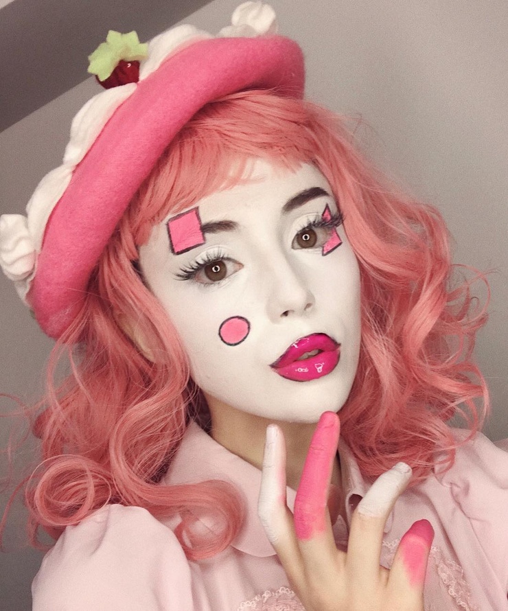 Picture of Mina Bell