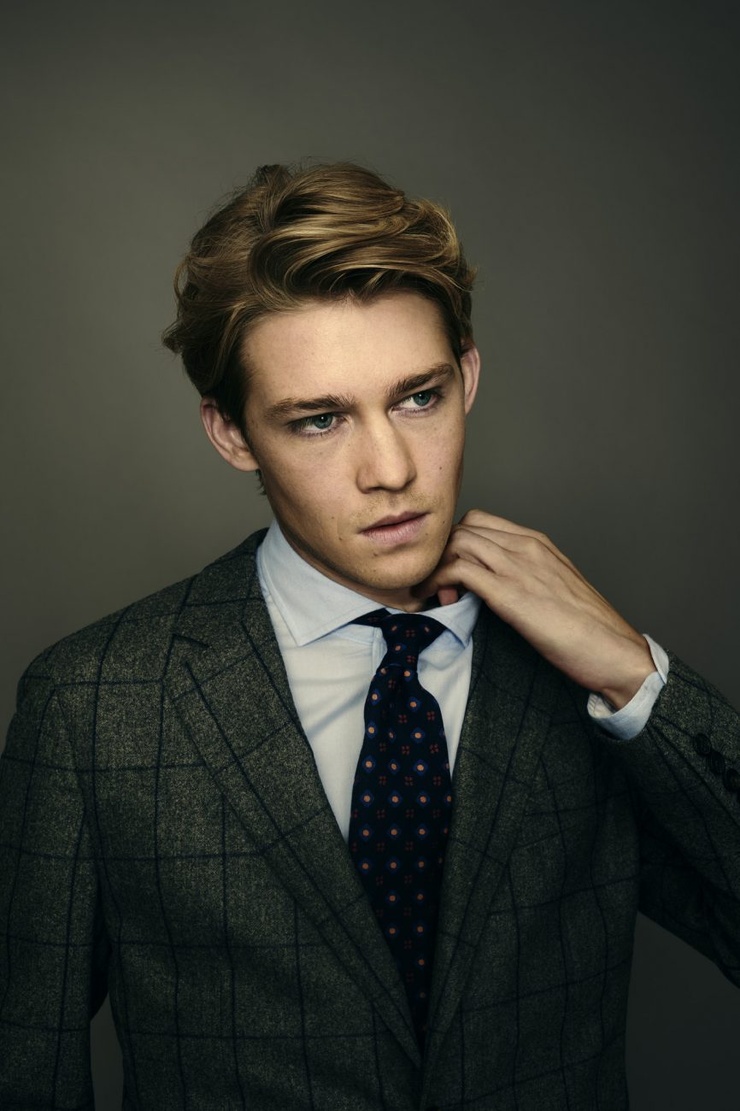 Joe Alwyn picture