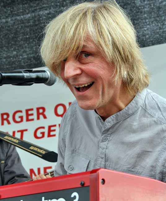 Ritchie Barton picture