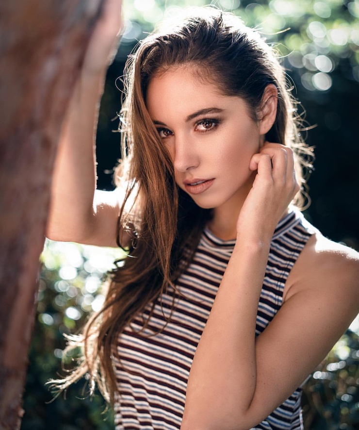 Picture of Corlé Bunch