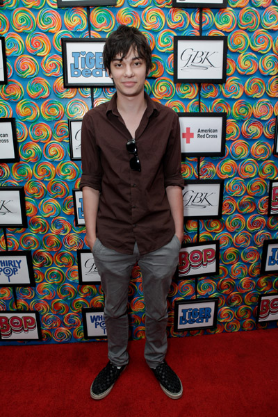 Picture of Devon Bostick