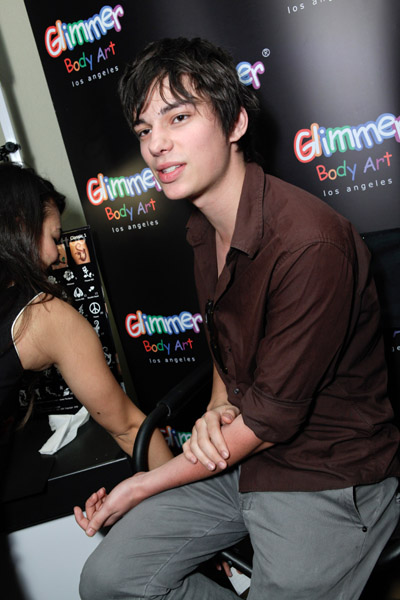Picture of Devon Bostick