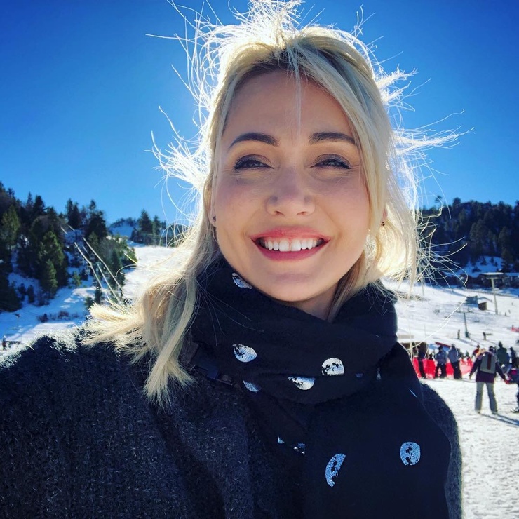 Jessica Chobot image