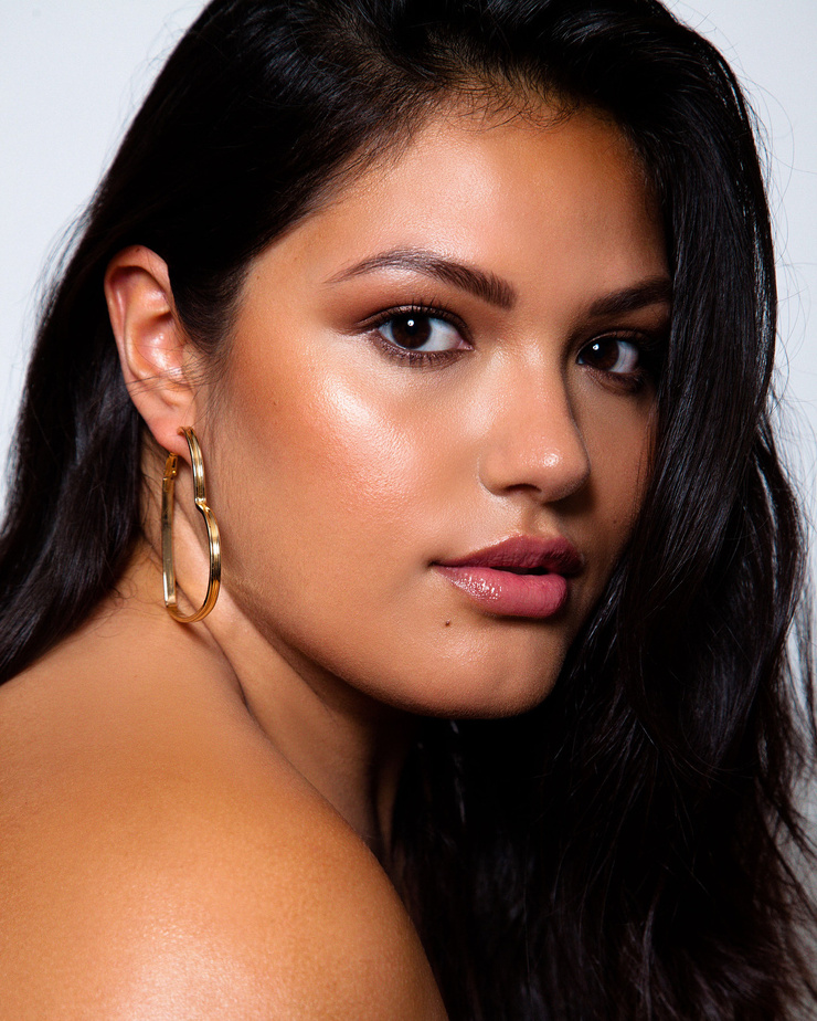 Picture of Vanessa Romo