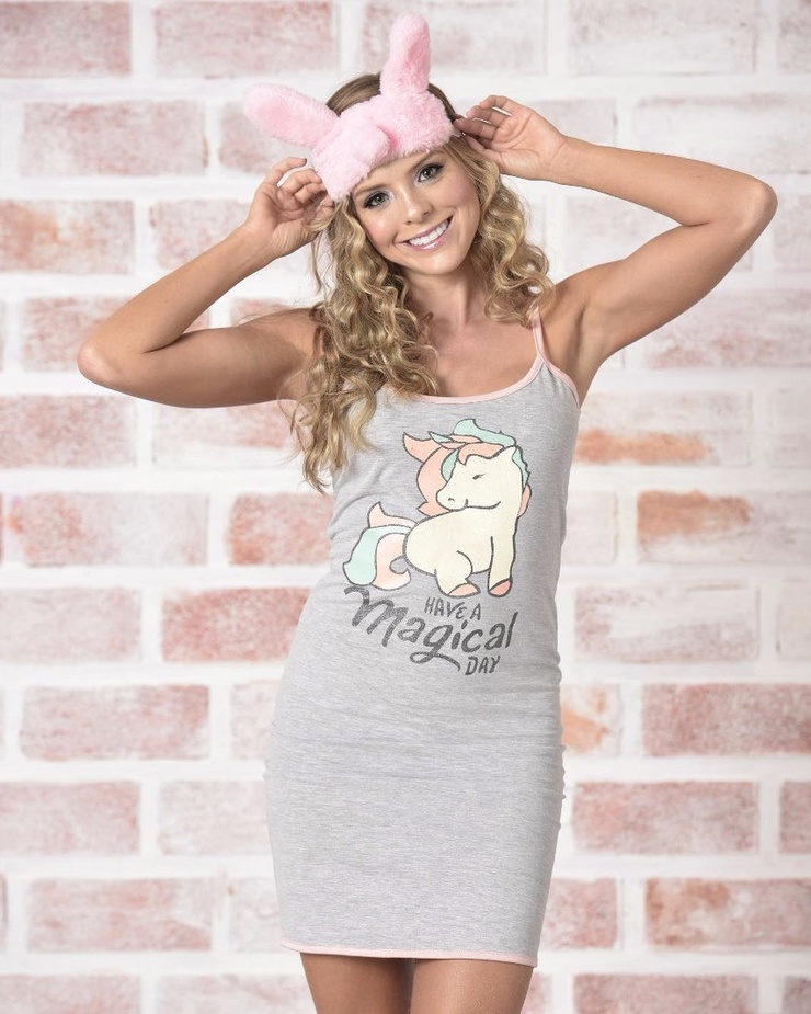 Picture of Laura Restrepo II