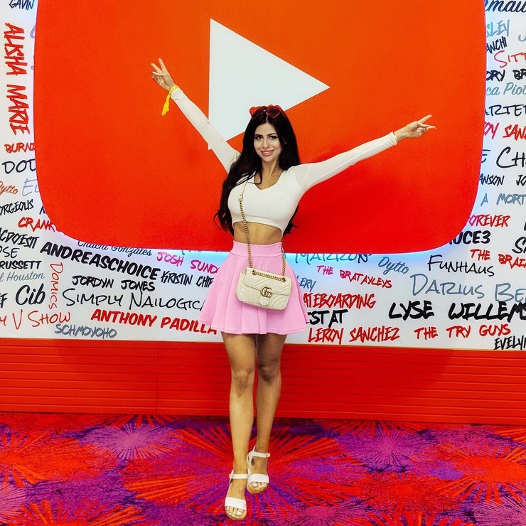 Azra Bajrami picture