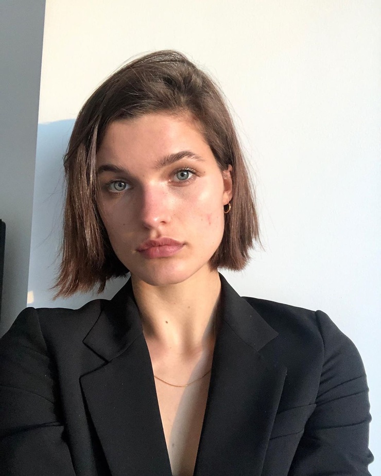 Picture of Julia van Os