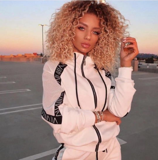 Picture of Jena Frumes