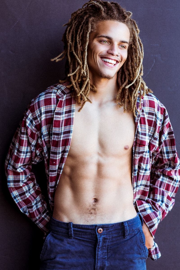 Picture of Dee Clay