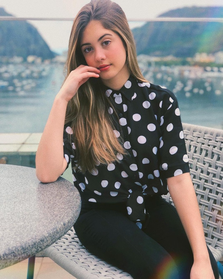 Ananda Morais picture