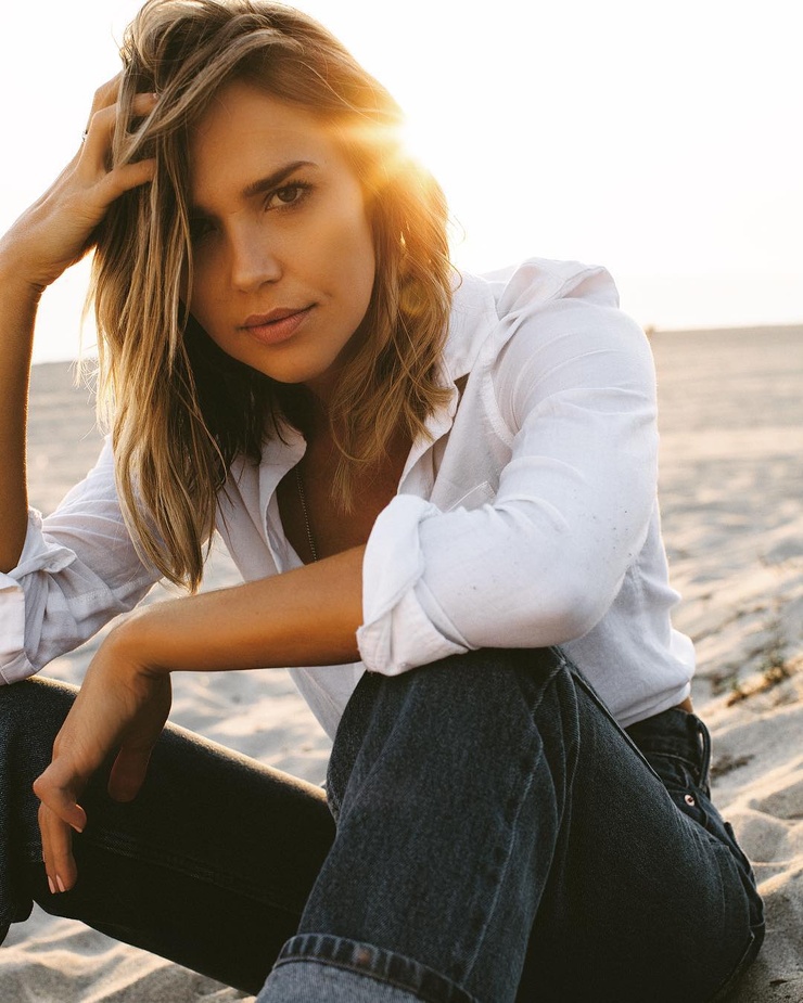 Picture of Arielle Kebbel