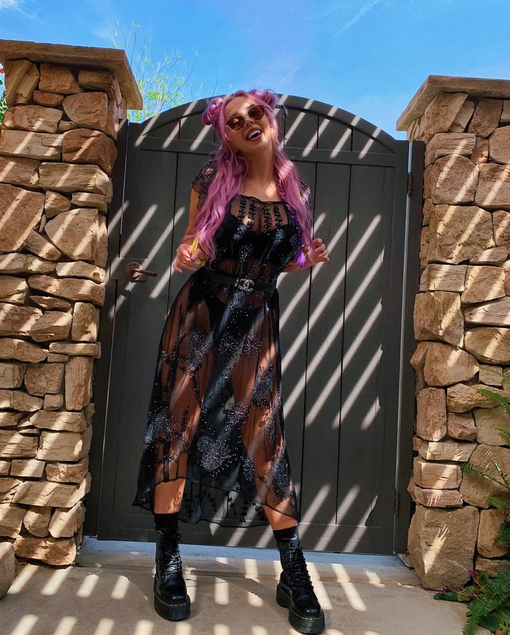 Image of Violet Benson