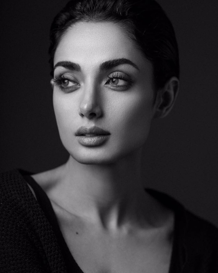 Picture of Shademaneh Mehr