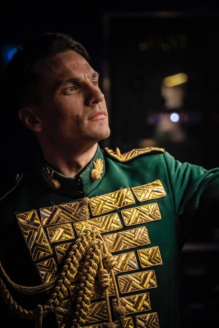 Picture of Aaron Sidwell