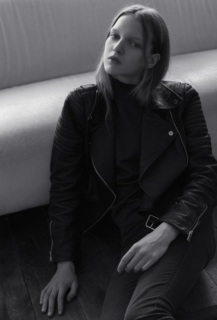 Picture of Ana Eva