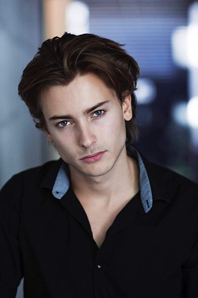 Picture of Elijah Rowen