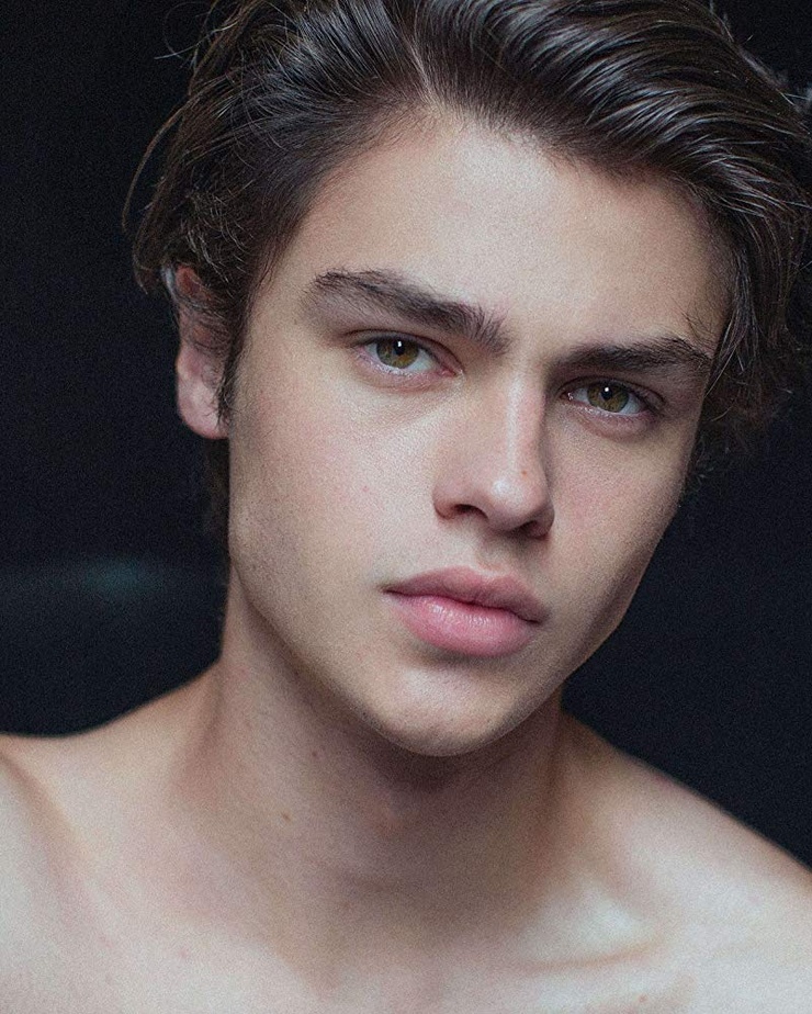 Image of Felix Mallard