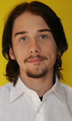 Lou Taylor Pucci image