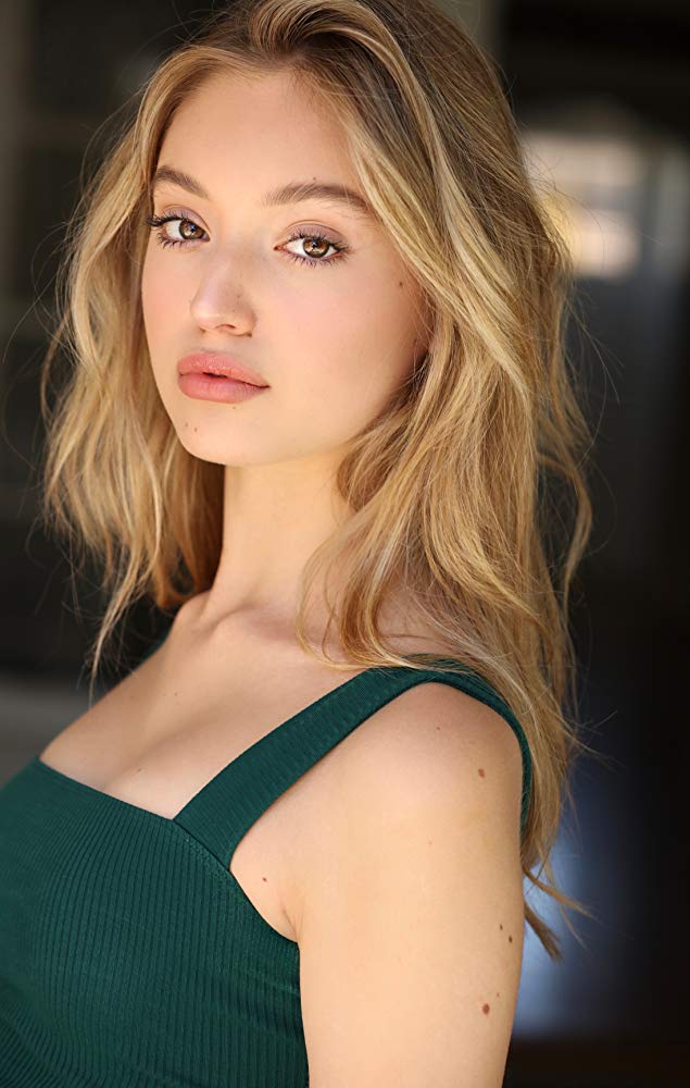 Image of Bella Podaras