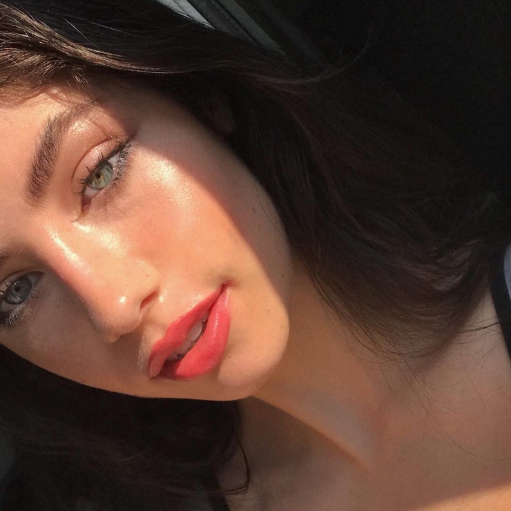 Picture of MAUD Lena