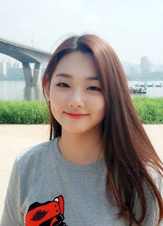Picture of Kang Mina