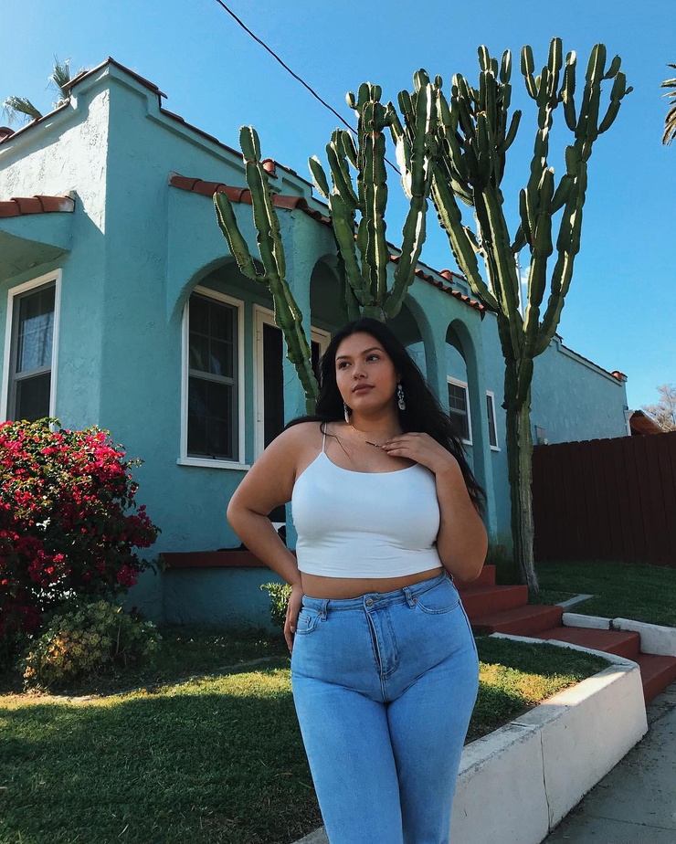 Picture of Vanessa Romo