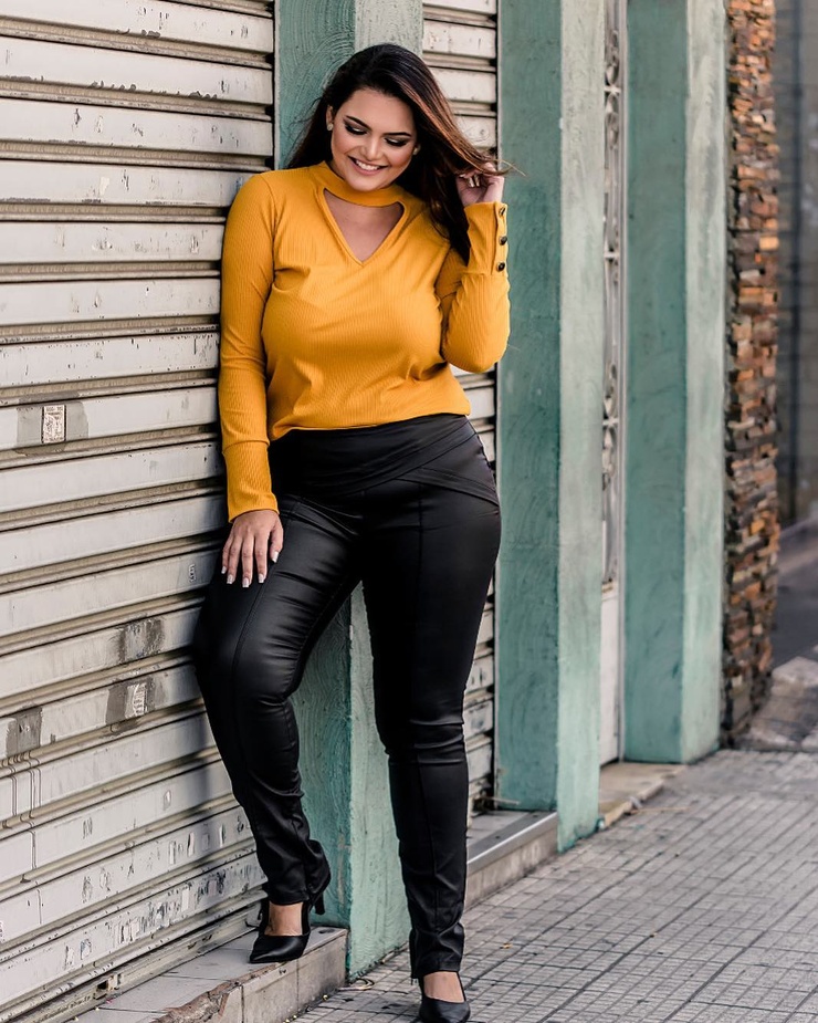 Image of Cleo Fernandes