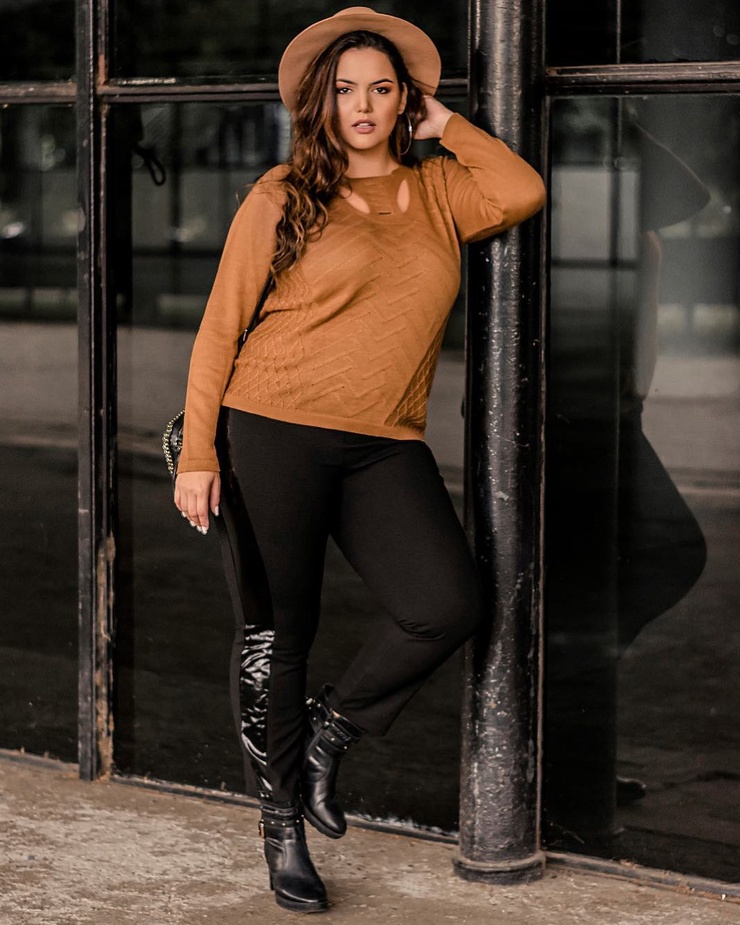 Picture of Cleo Fernandes