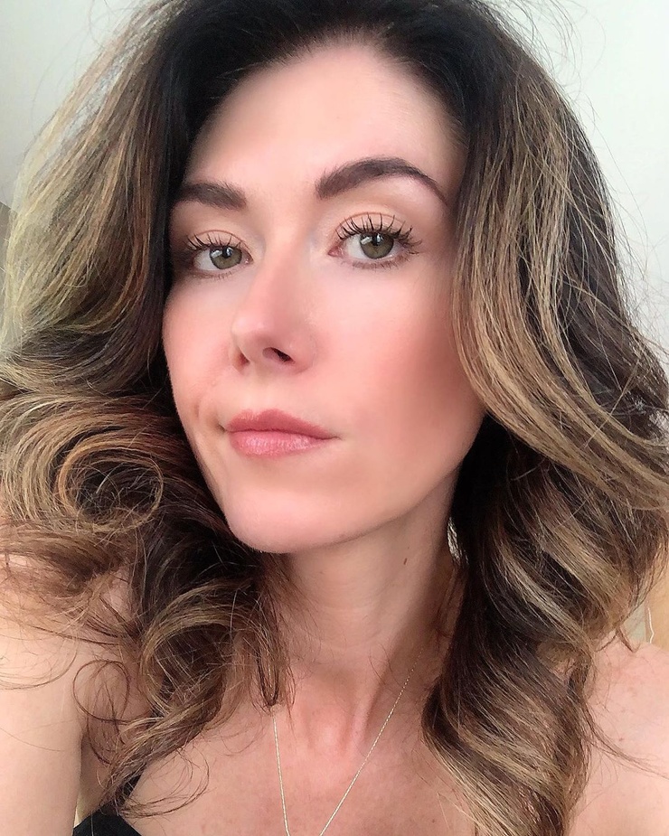 Jewel Staite picture