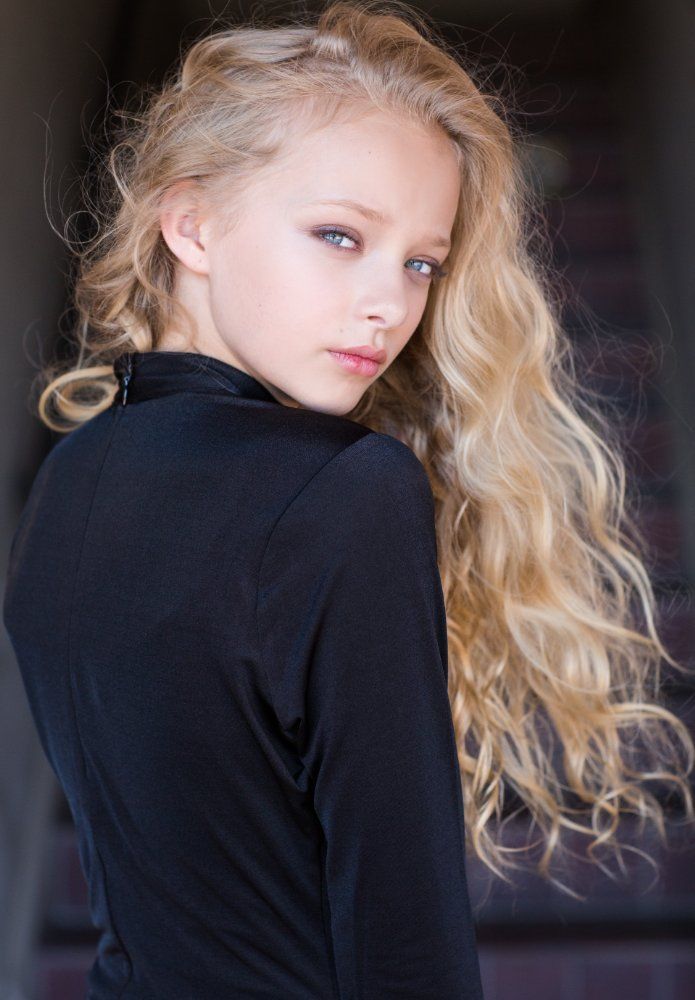 Amiah Miller picture