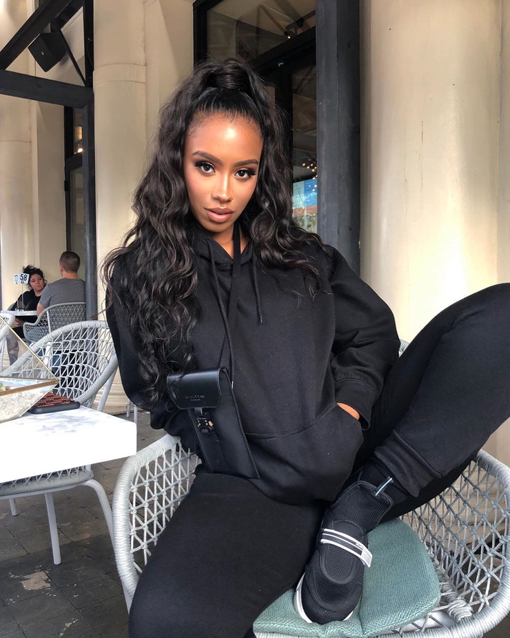 Picture of Raven TRACY