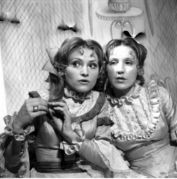 Ewa Kania (Helena), Jolanta Zykun (Wanda).