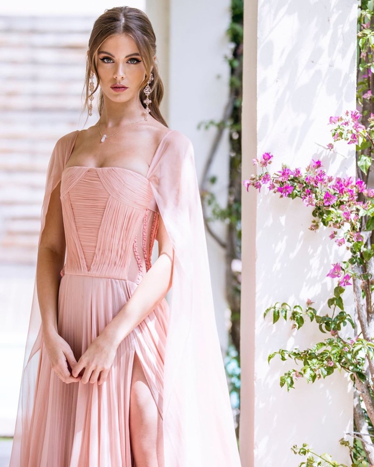 Picture of Carmella Rose