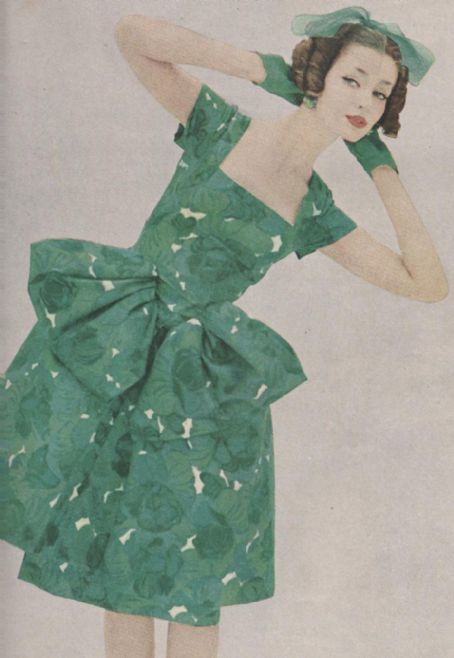 Picture of Dolores Hawkins (Model)