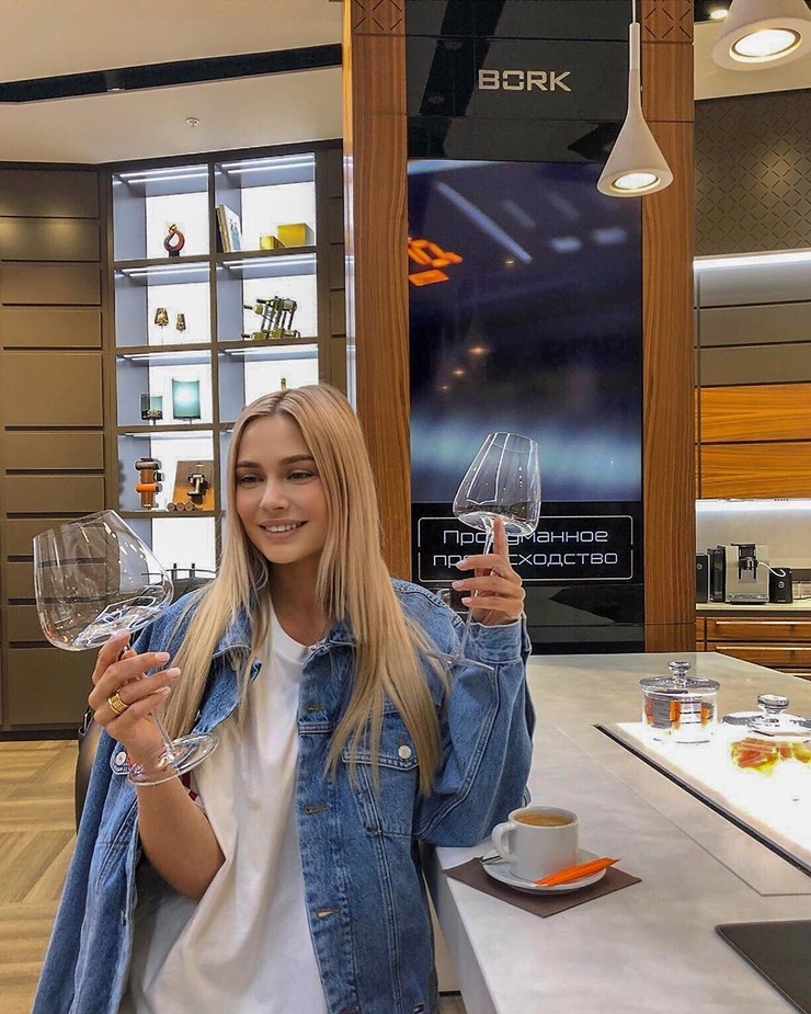 Picture of Natalya Rudova